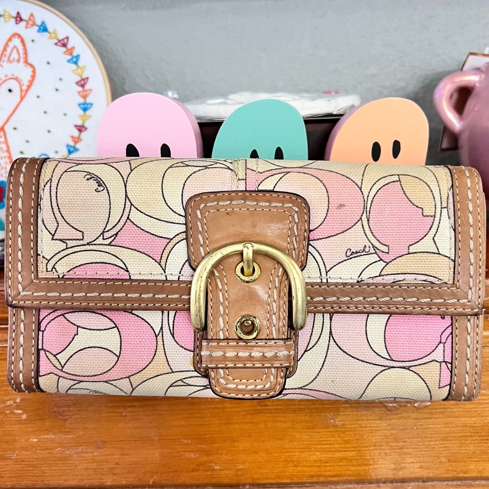 Final Price Drop | Coach Pastel Pink Soho Swing Optic… - Gem
